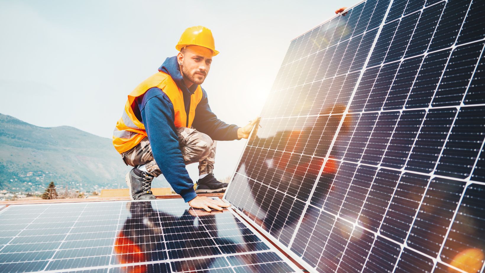 How to Maximize Solar Panel Efficiency in Arizona’s Climate - Advosy Energy